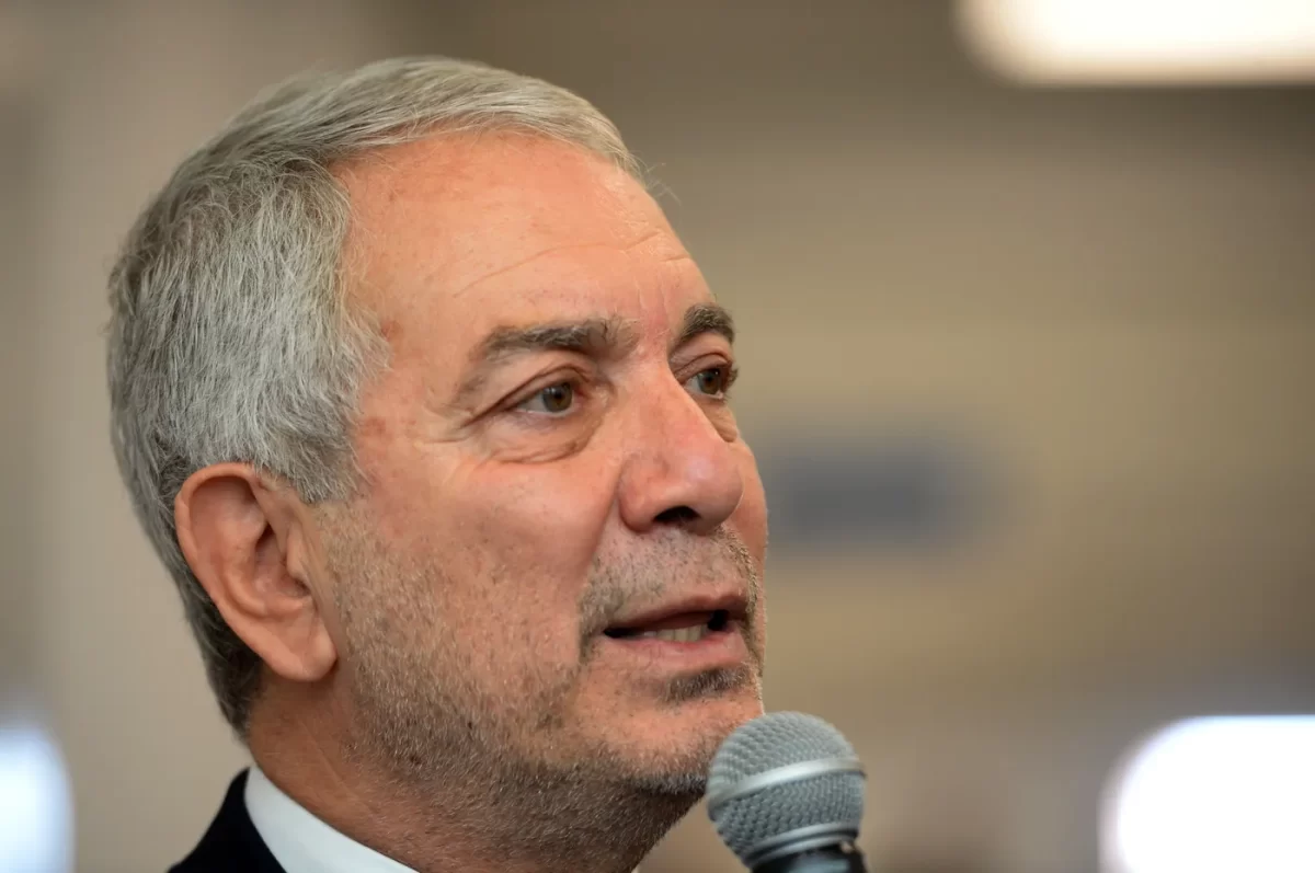 Alak y una propuesta dirigida a los municipales de La Plata - Gestión ...