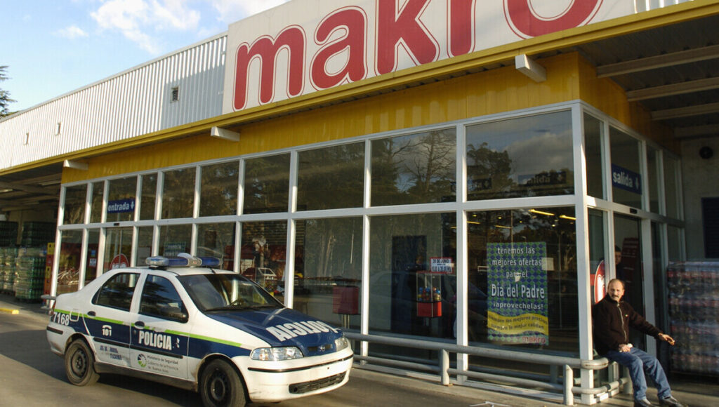 Gerentes de Makro dicen que los obligan a aceptar el "banco de horas ...
